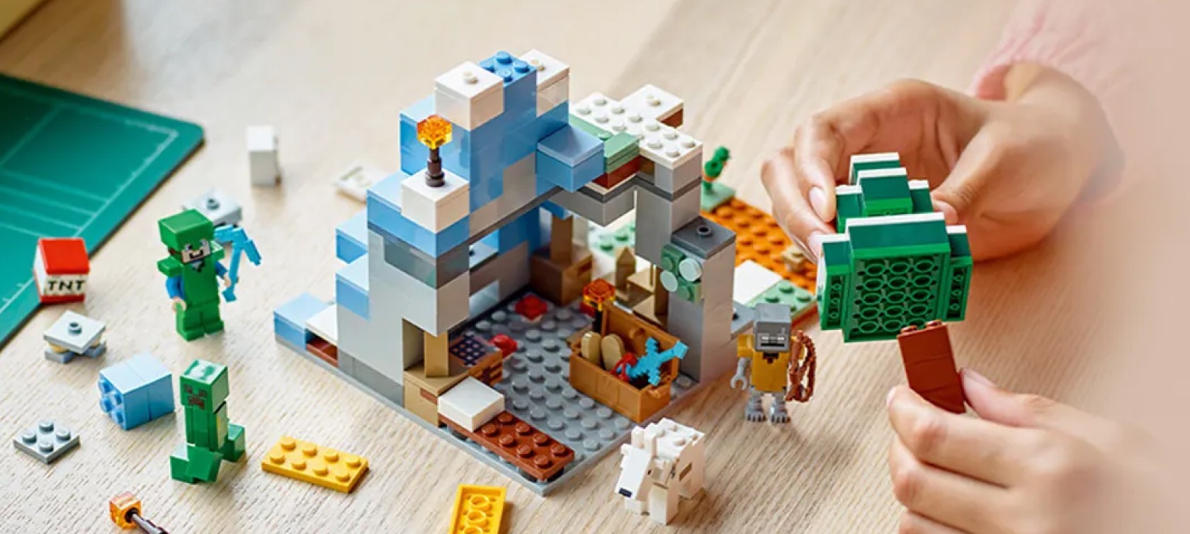 Конструктор LEGO Minecraft (Майнкрафт) 21243 Ледяные вершины - купить в ...